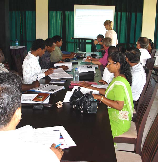 Guidelines for analysing and developing an online course | Education ...